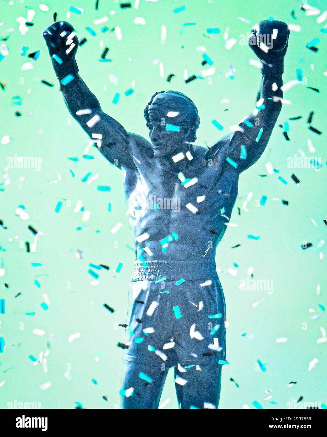 Rocky statue confetti hi-res stock photography and images - Alamy