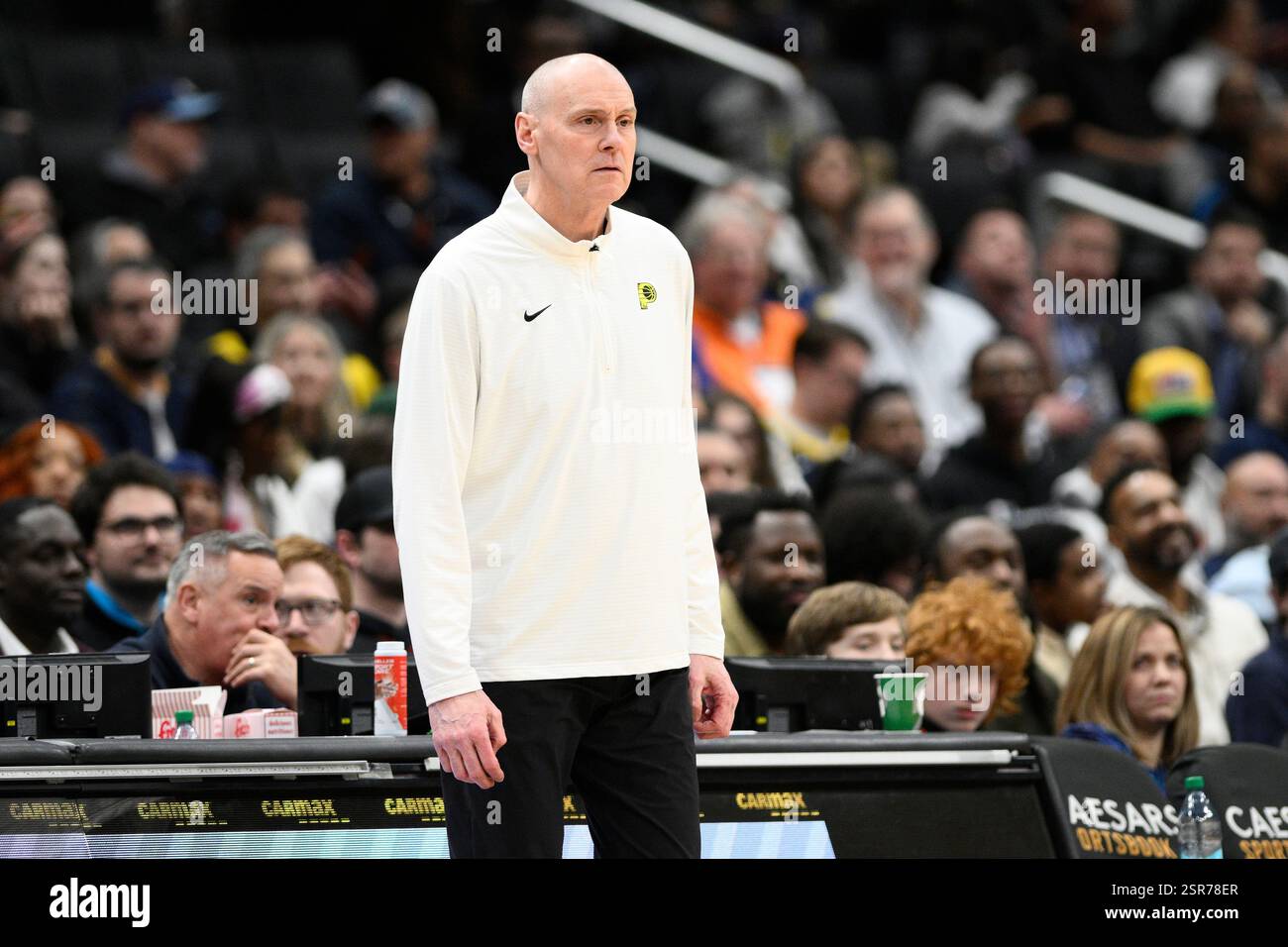 Indiana Pacers head coach Rick Carlisle in action during the first half ...
