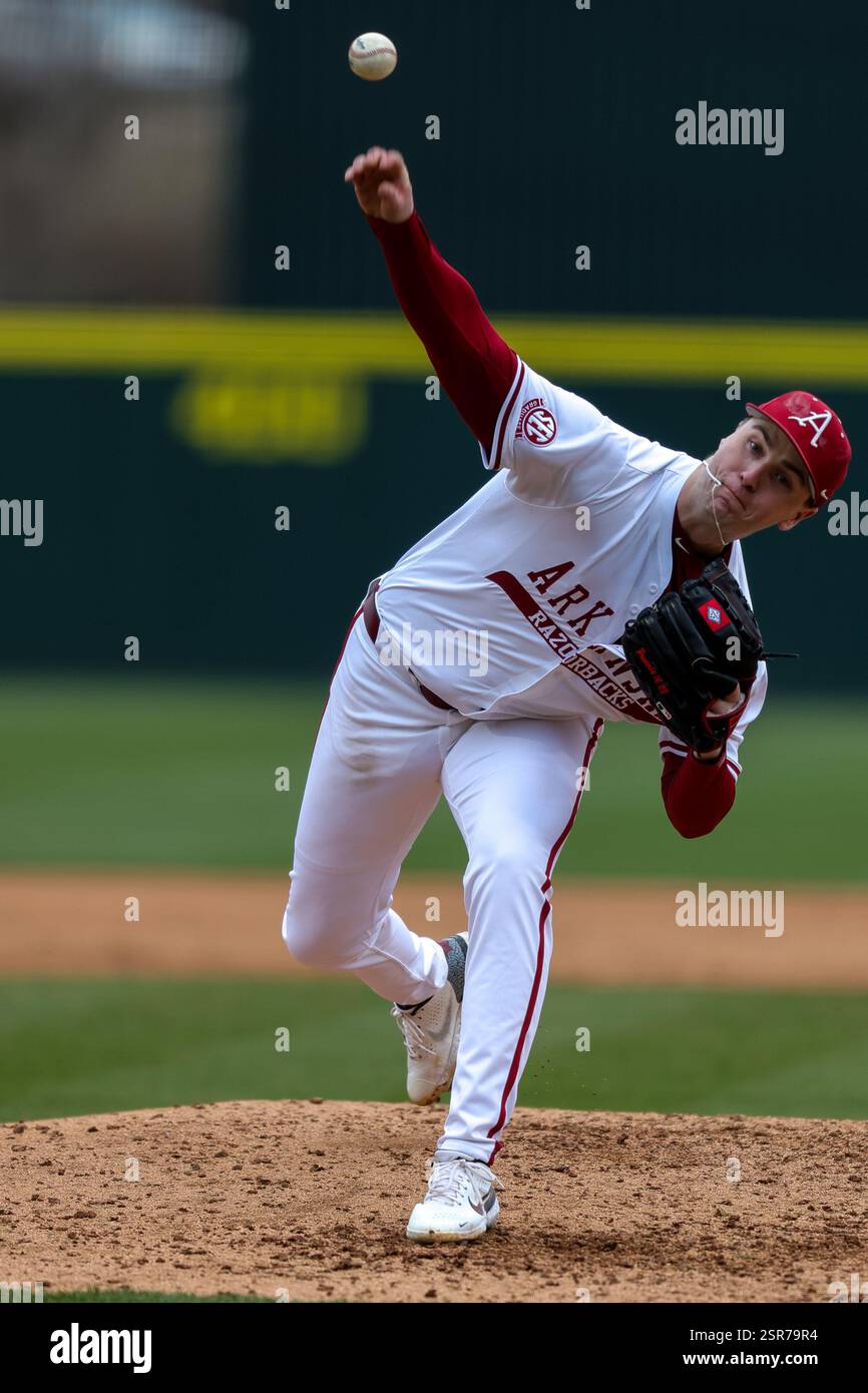 February 14, 2025: Razorback pitcher Will McEntire (41) releases the ...