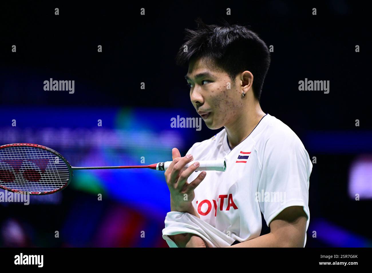 Qingdao, China. 15th Feb, 2025. QINGDAO, CHINA - FEBRUARY 15, 2025 - Indonesia players FIKRl ...