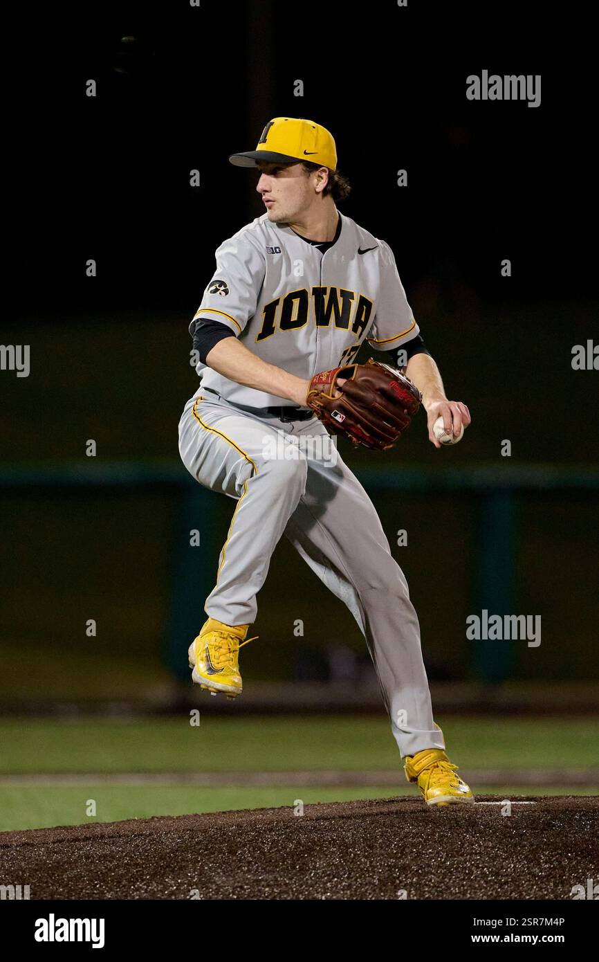 Iowa Hawkeyes pitcher Cade Obermueller (33) during an NCAA baseball ...