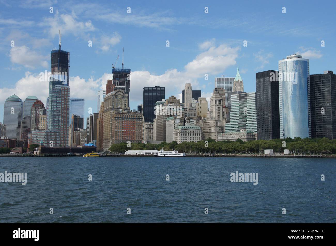 Staten Island Ferry ride reveals a breathtaking panorama of Manhattan's ...