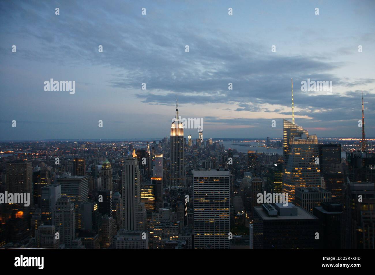 Manhattan, New York City, transformed into a dazzling nightscape ...