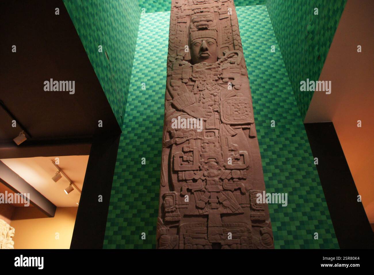 New York, Manhattan. A museum pedestal elevates a window into the past ...