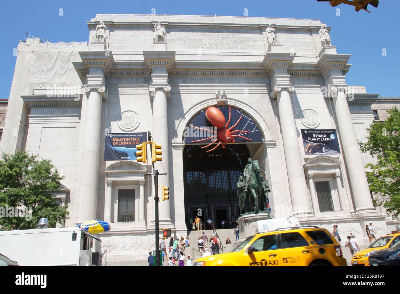 Chao liu trend hi-res stock photography and images - Alamy