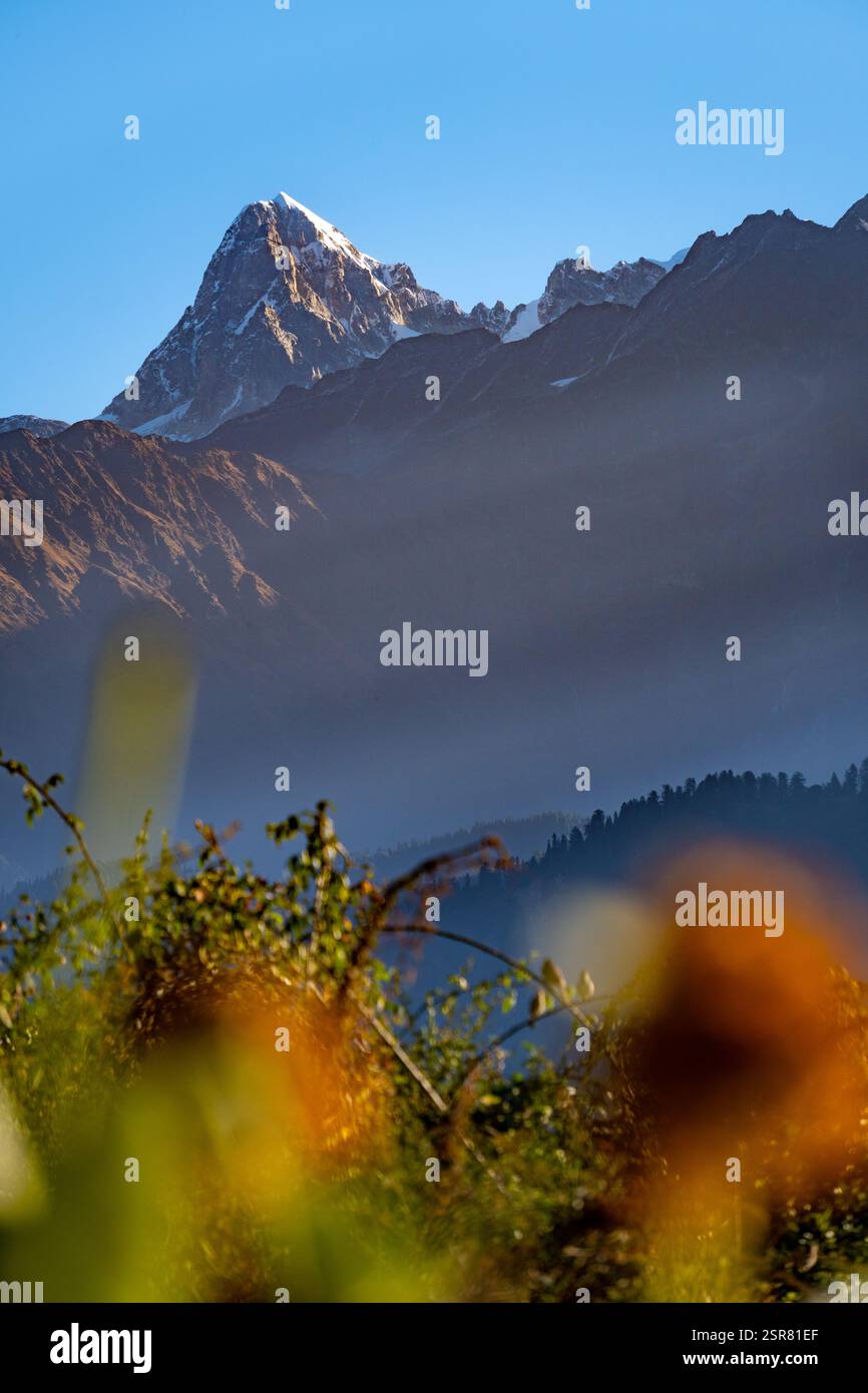 Majestic view of Srikantha and Gangotri peaks in the Garhwal Himalayas ...