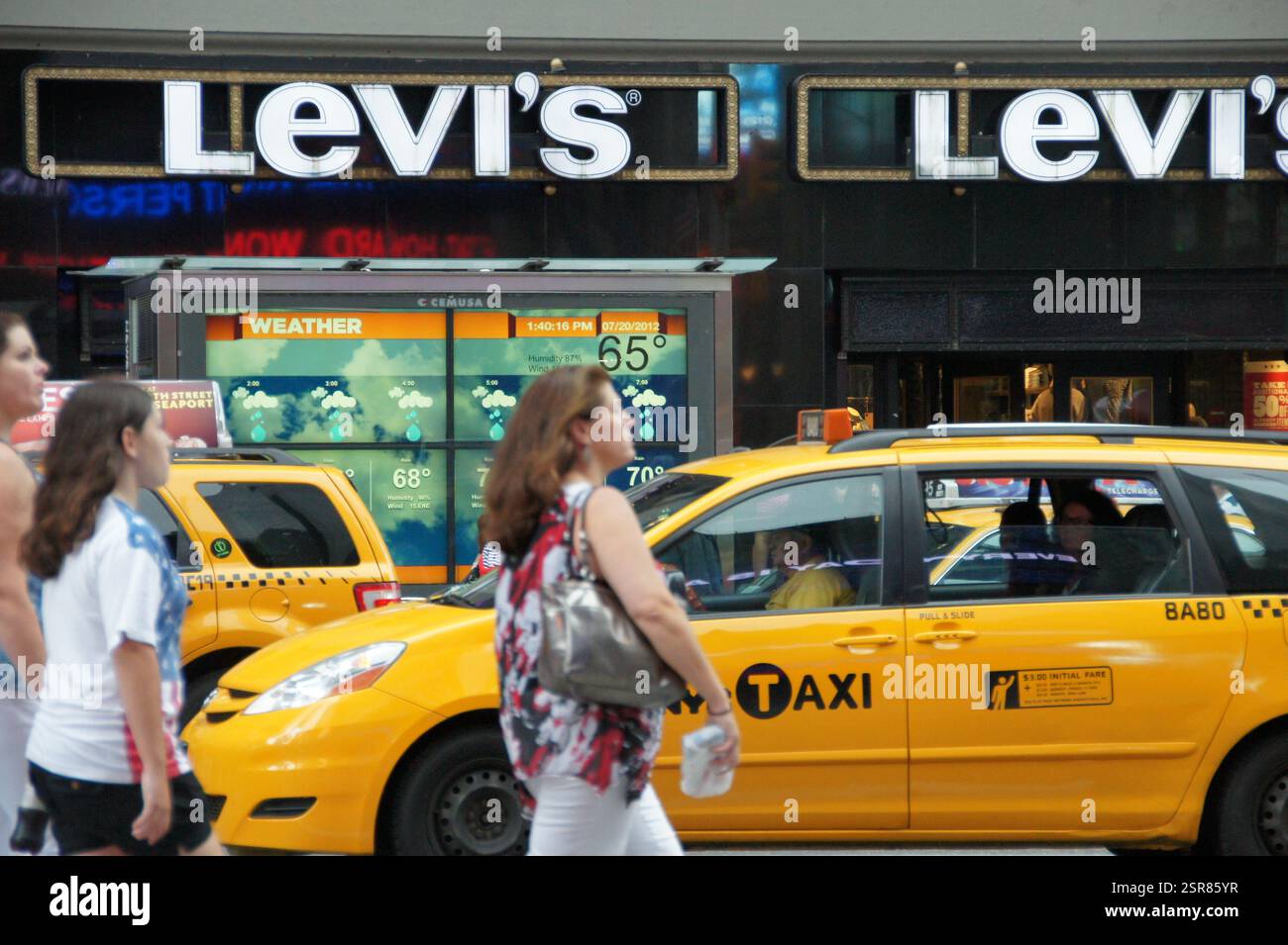 Ever present need hi-res stock photography and images - Alamy