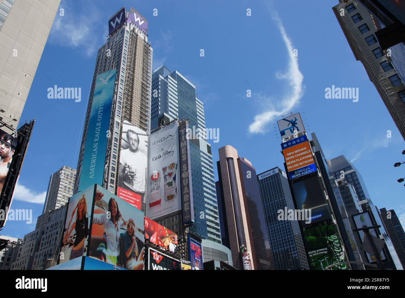 New York, Manhattan's Times Square brims with colorful advertisements ...