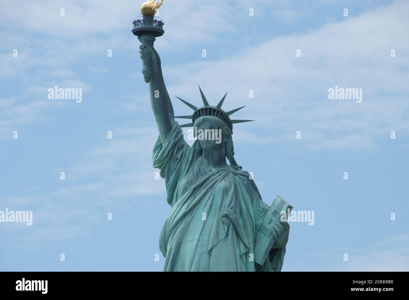 New York, Manhattan's iconic Statue of Liberty stands proudly on ...