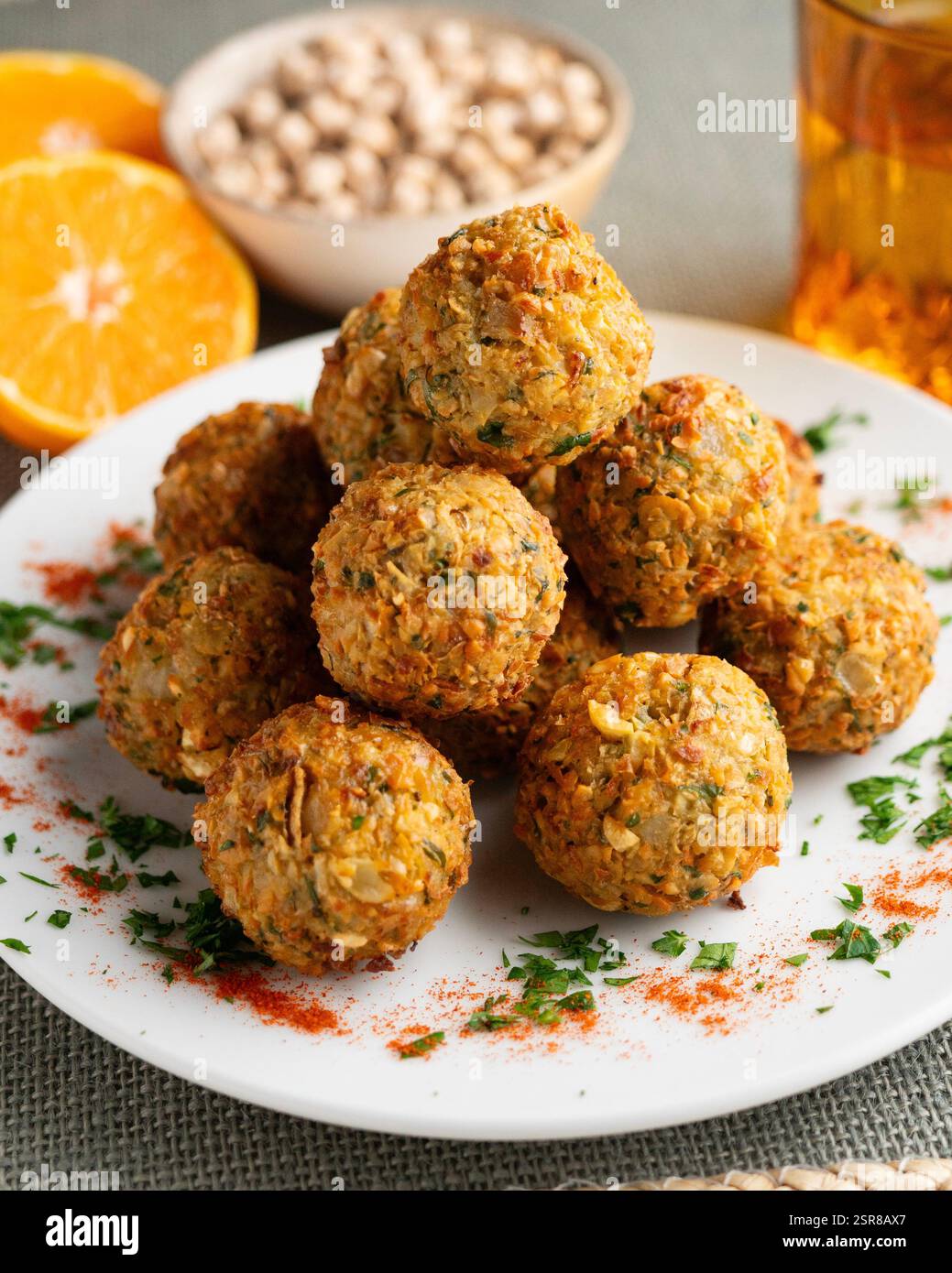Delicious chickpea falafel balls with a traditional vegan Arabic recipe ...