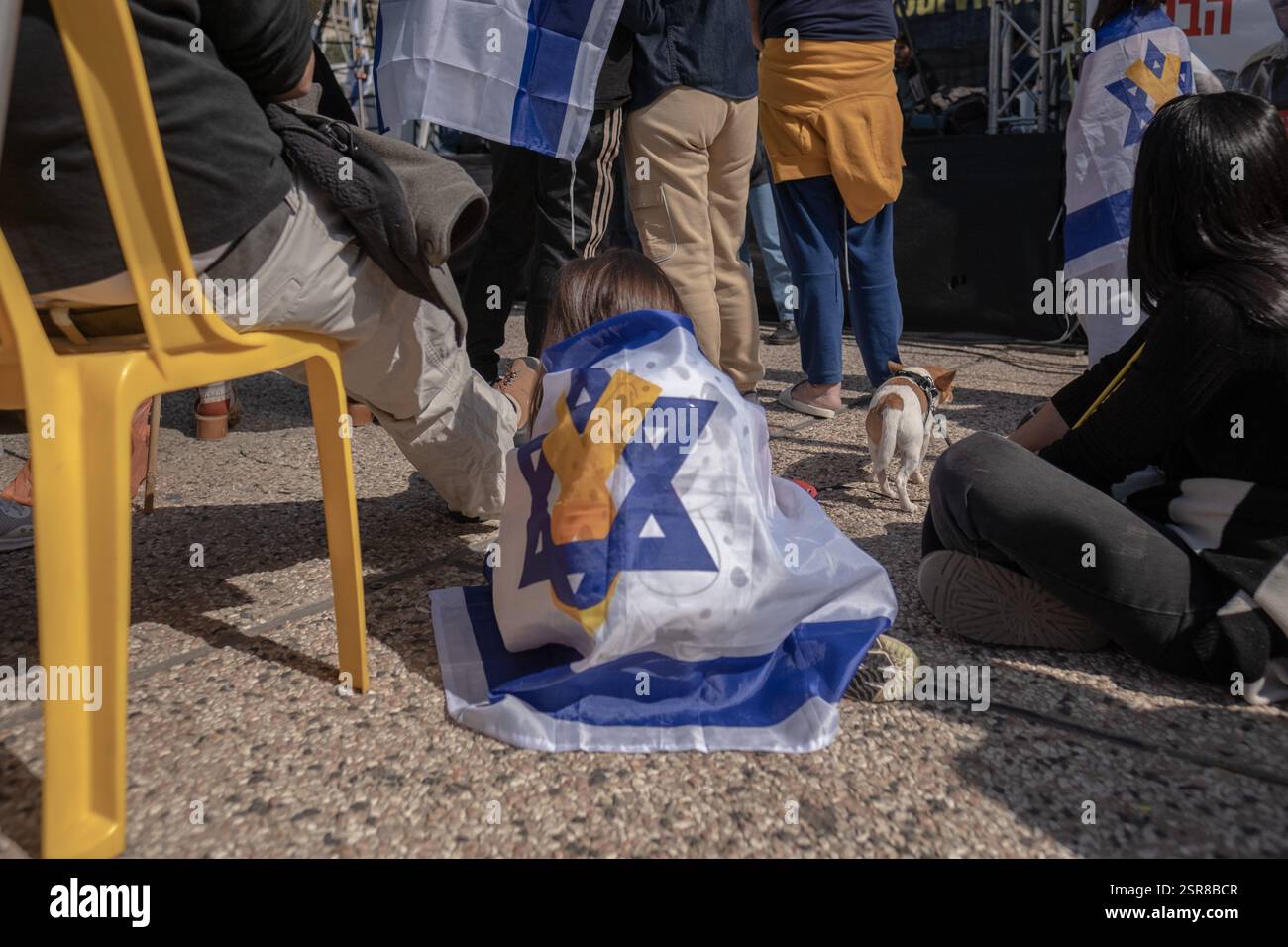 Tel Aviv, Tel Aviv, ISRAEL. 14th Feb, 2025. PEOPLE GATHER ON HOSTAGE ...