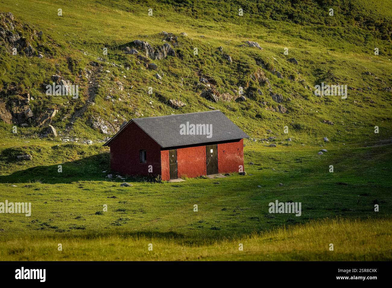 Cabina de verano hi-res stock photography and images - Alamy