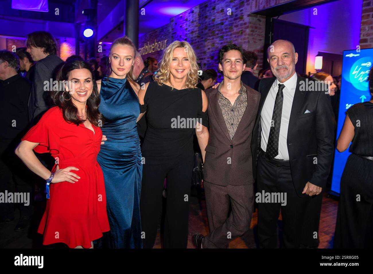 Viktoria Lauterbach, Lilly Krug, Veronica Ferres, Tim Oliver Schultz ...