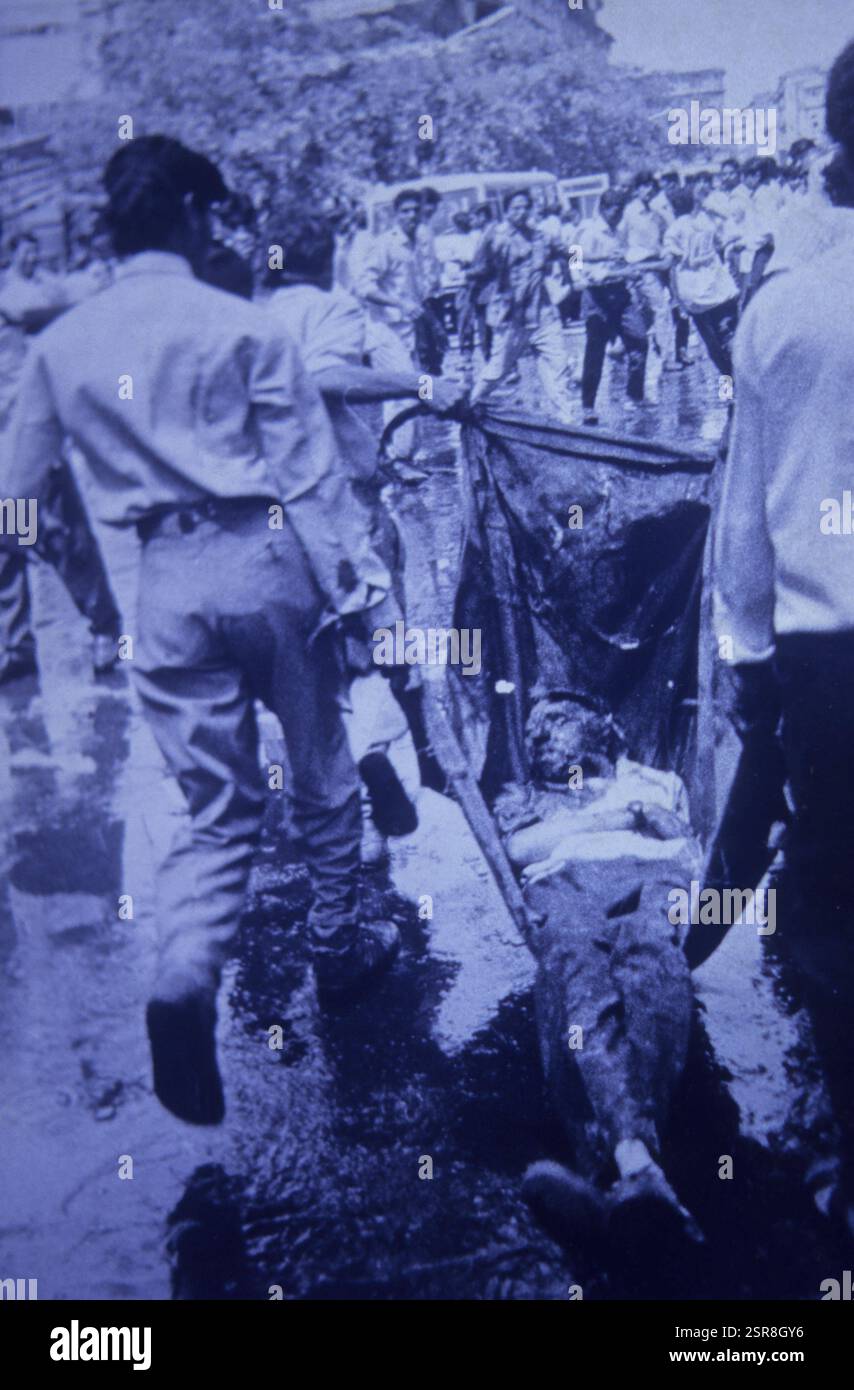 Serial bomb blast at stock exchange, bombay mumbai, maharashtra, india ...