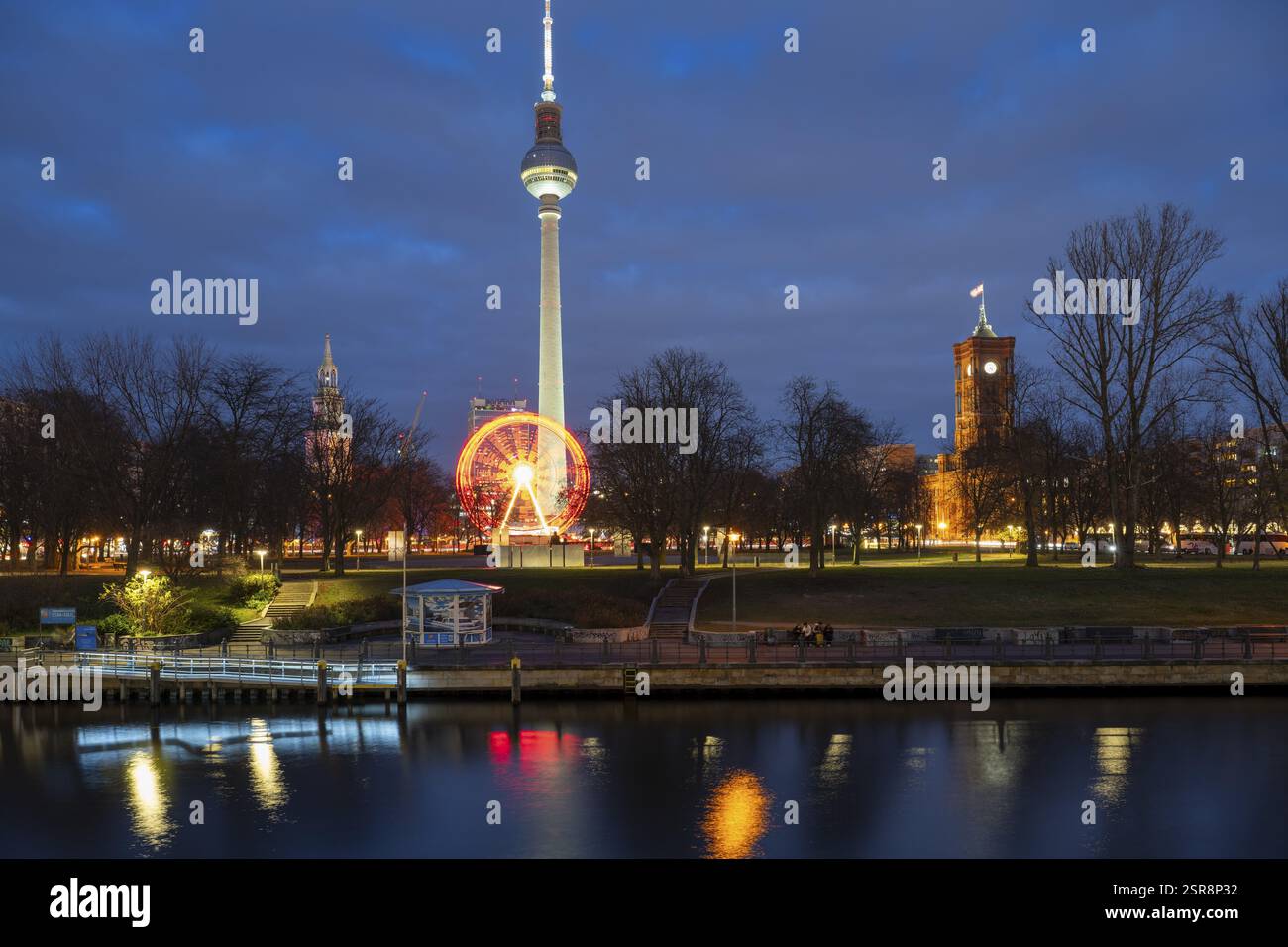 Masts in front of tower at dim hi-res stock photography and images - Alamy
