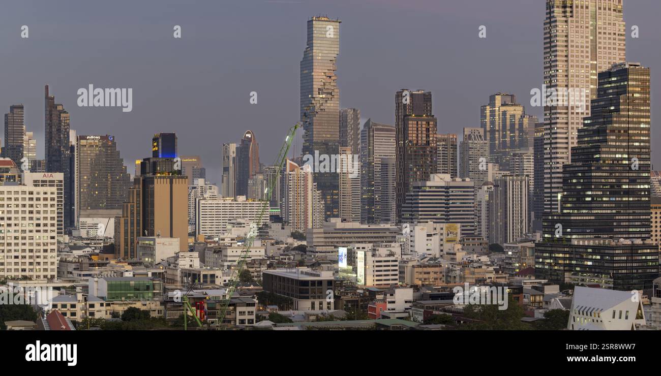 Panorama from the viewing platform of the Iconsiam of the skyscrapers ...