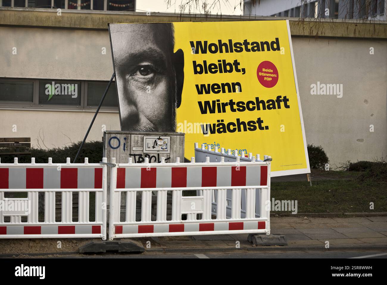 Large FDP election poster with Christian Lindner for the 2025 Bundestag ...