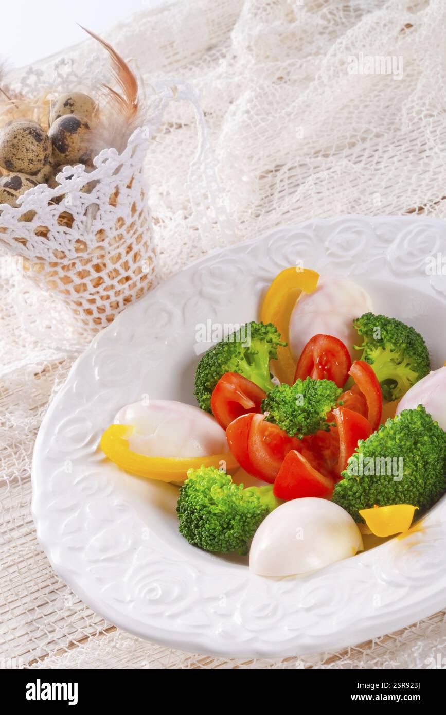 Marbled eggs with vegetables Stock Photo - Alamy