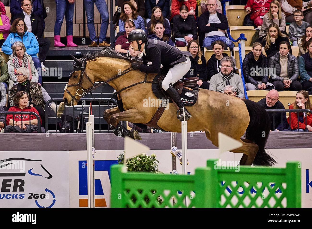 Neumunster, Schleswig-Holstein, Germany. 15th Feb, 2025. Henry Vaske ...