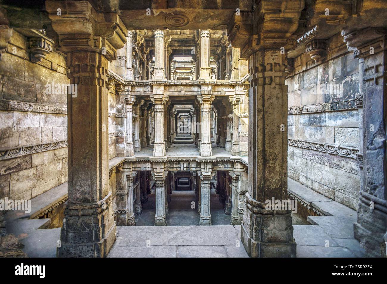 Dada harir step well, ahmedabad, Gujarat, India, Asia Stock Photo - Alamy