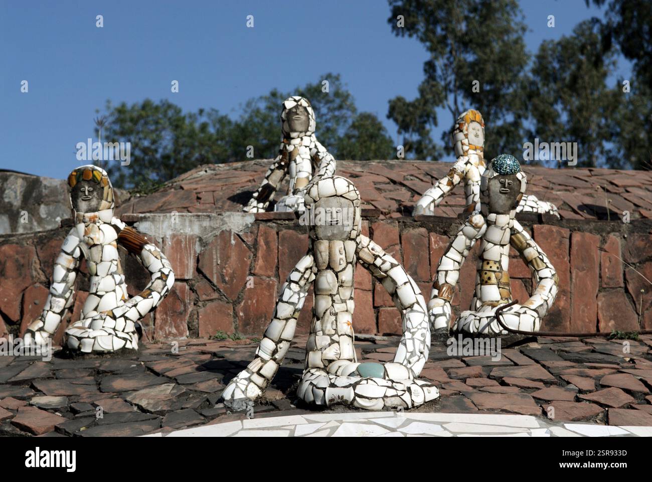 Statues made of broken tiles at Rock garden in Chandigarh, India Union ...
