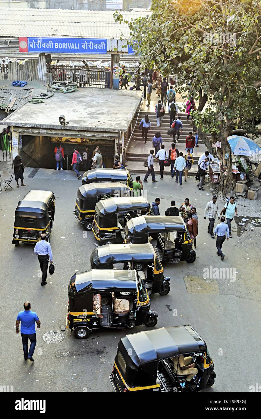 Borivali Railway Station, Mumbai, Maharashtra, India, Asia Stock Photo ...