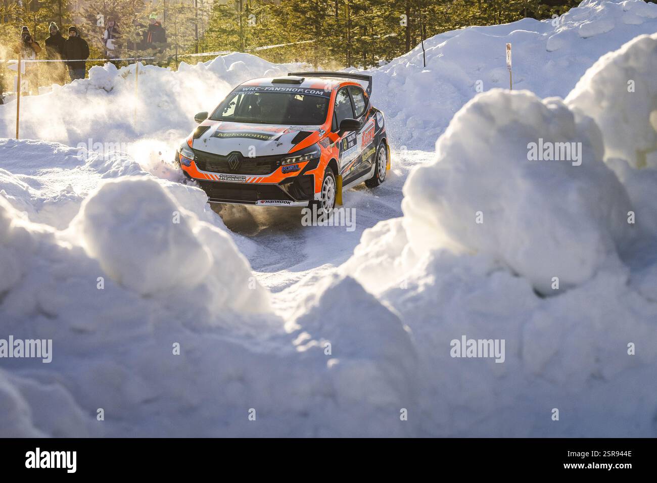 49 Leevi LASSILA, Antti LINNAKETO, Renault Clio Rally3, action during ...