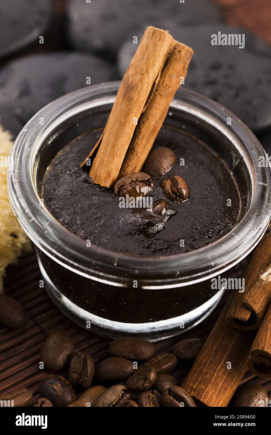 Homemade face and body organic all natural coffee scrub (peeling) with ...
