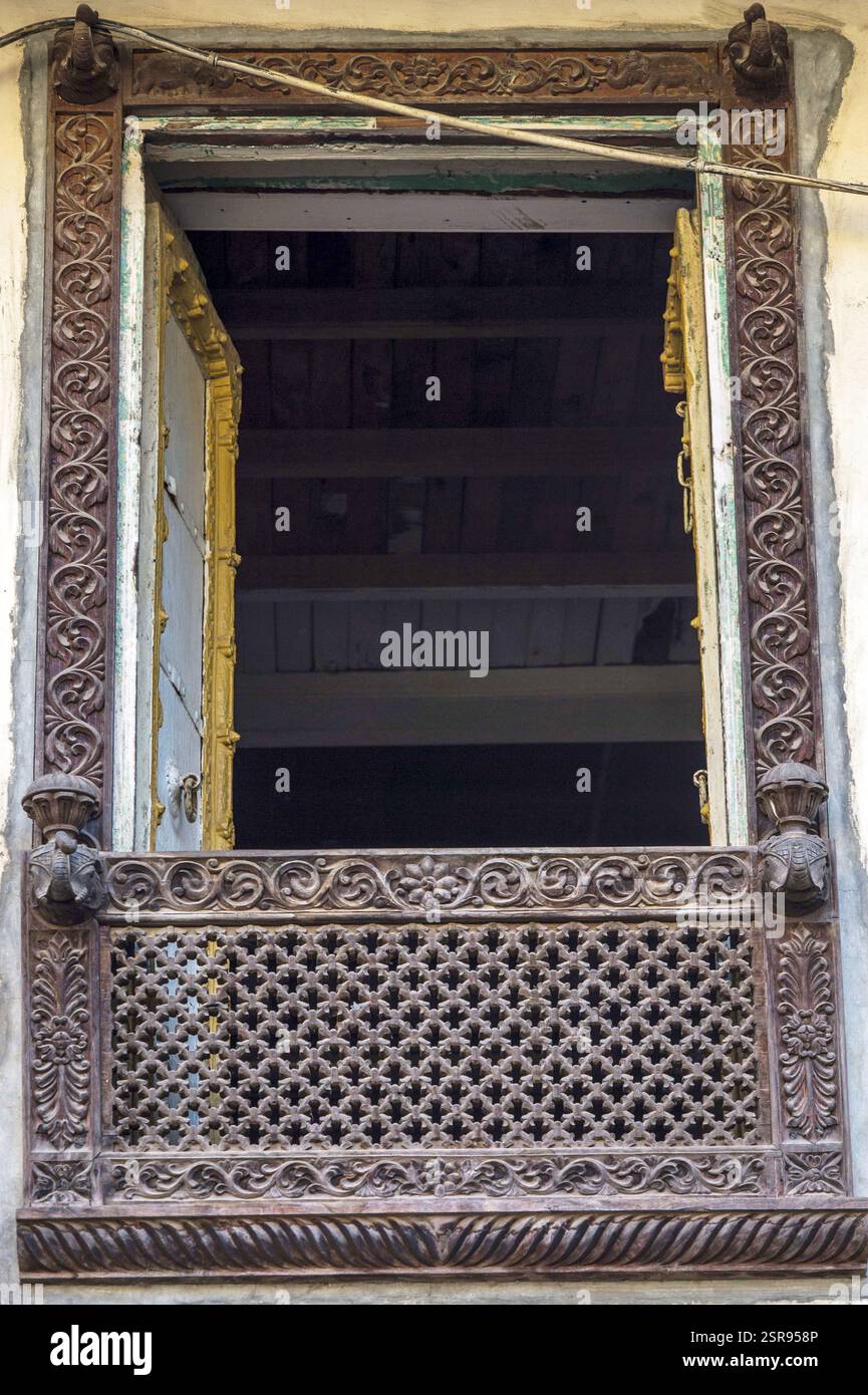 Window of shri swaminarayan mandir, kheda, Gujarat, India, Asia Stock ...