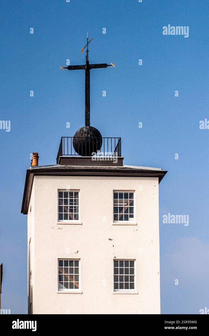 Greenwich mean time hi-res stock photography and images - Alamy