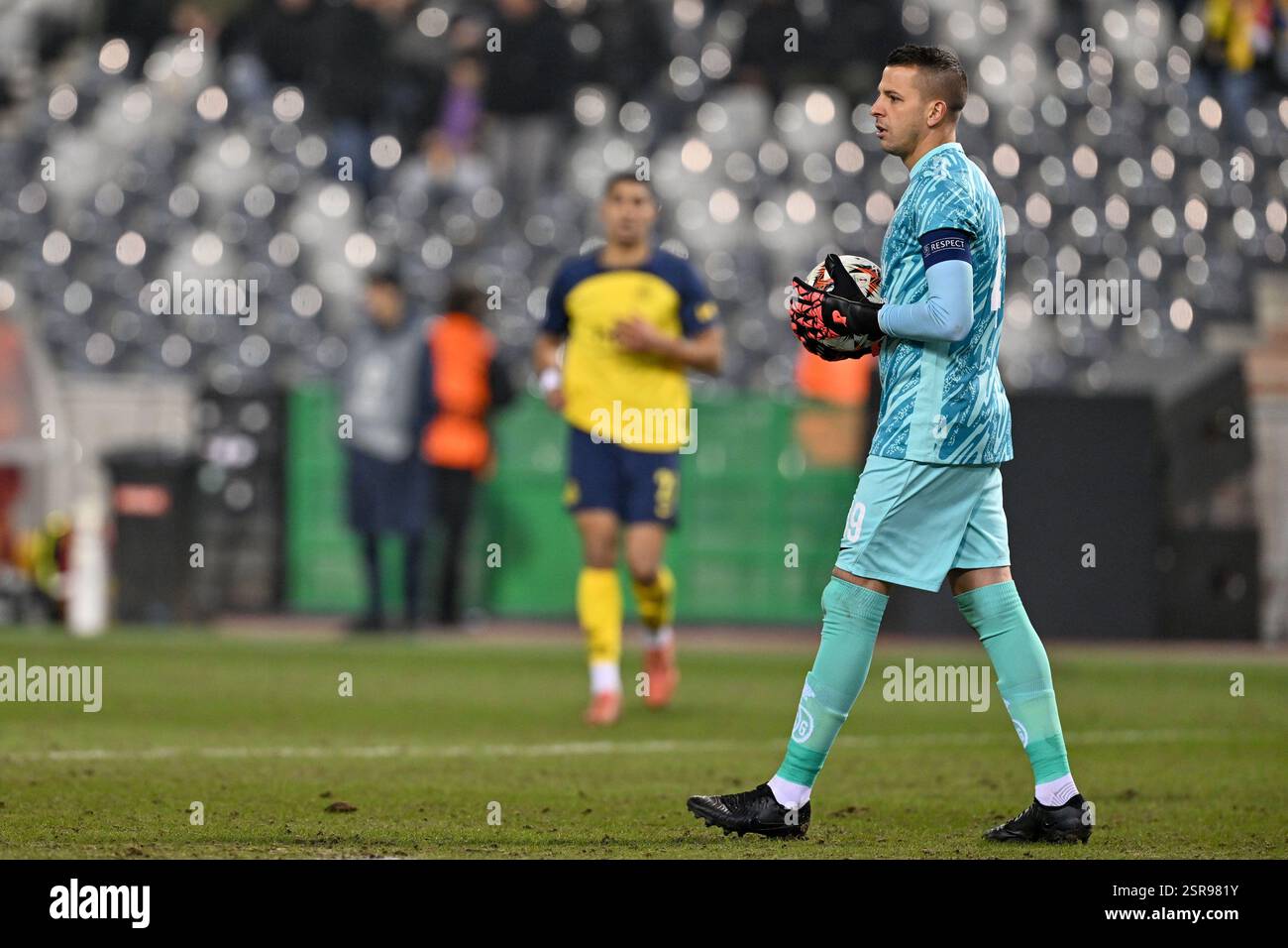 Brussel, Belgium. 13th Feb, 2025. Goalkeeper Anthony Moris (49) of ...