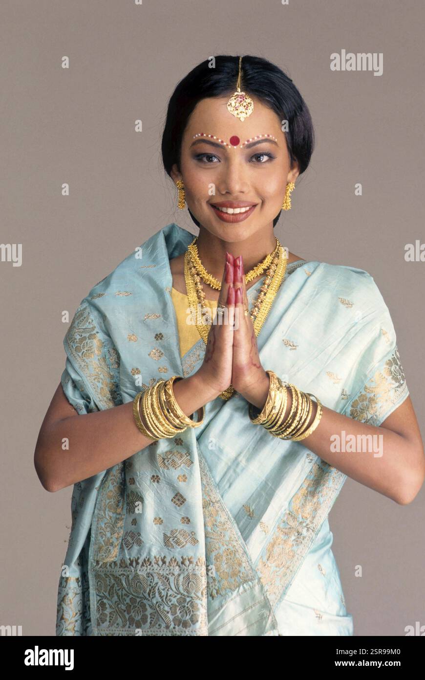 Assamese bride hi-res stock photography and images - Alamy