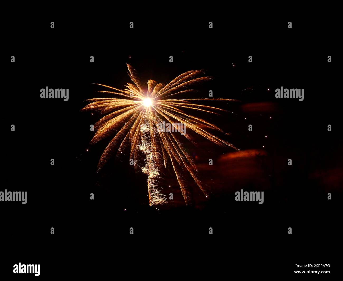Choreographed firework hi-res stock photography and images - Alamy