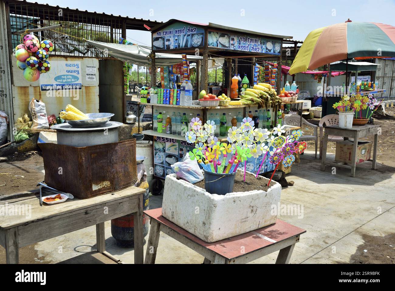 Plastic pinwheel shop, Ubharat beach, Navsari, Gujarat, India, Asia Stock Photo - Alamy