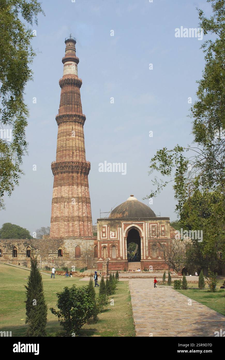 Back gate of Qutab Kutub Minar, Delhi, India, Asia Stock Photo - Alamy