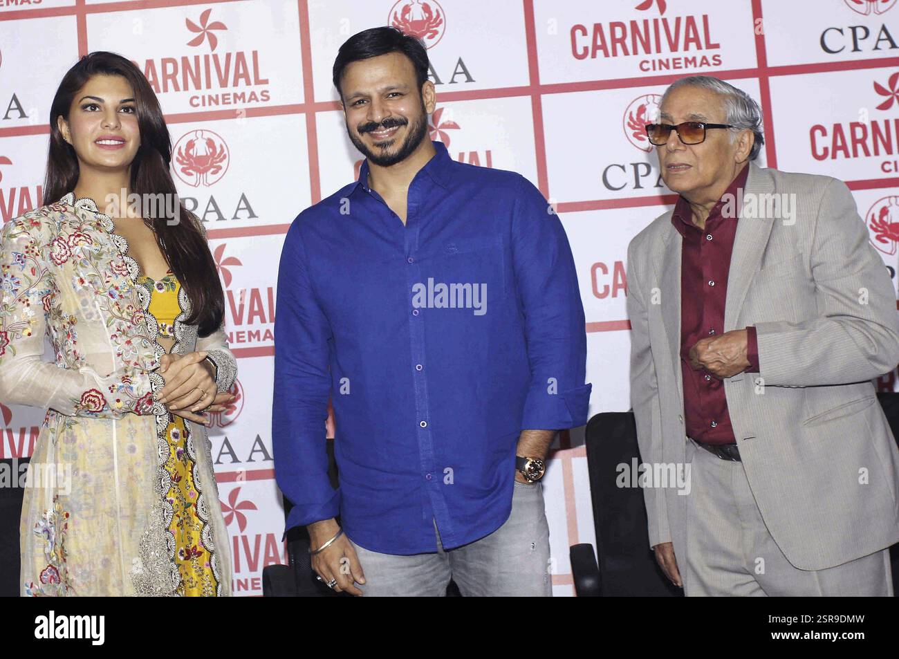 Bollywood actor Vivek Oberoi celebrates birthday Jacqueline Fernandez Y ...