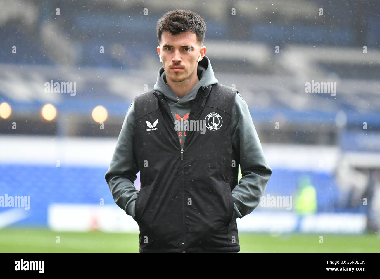 Birmingham, England. 15th Feb 2025. Alex Gilbert before the Sky Bet EFL ...