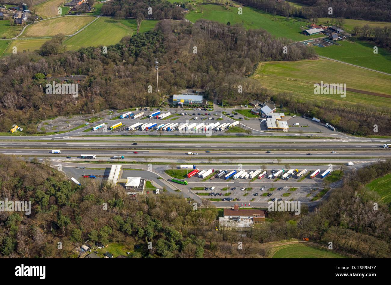 Aerial view, Hünxe service area on the A3 freeway, truck parking spaces ...