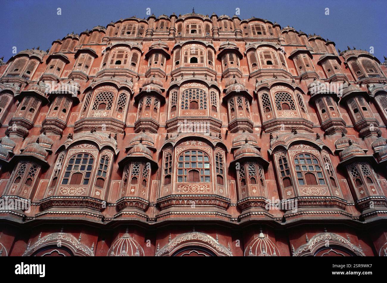 Hawa mahal palace complex hi-res stock photography and images - Alamy