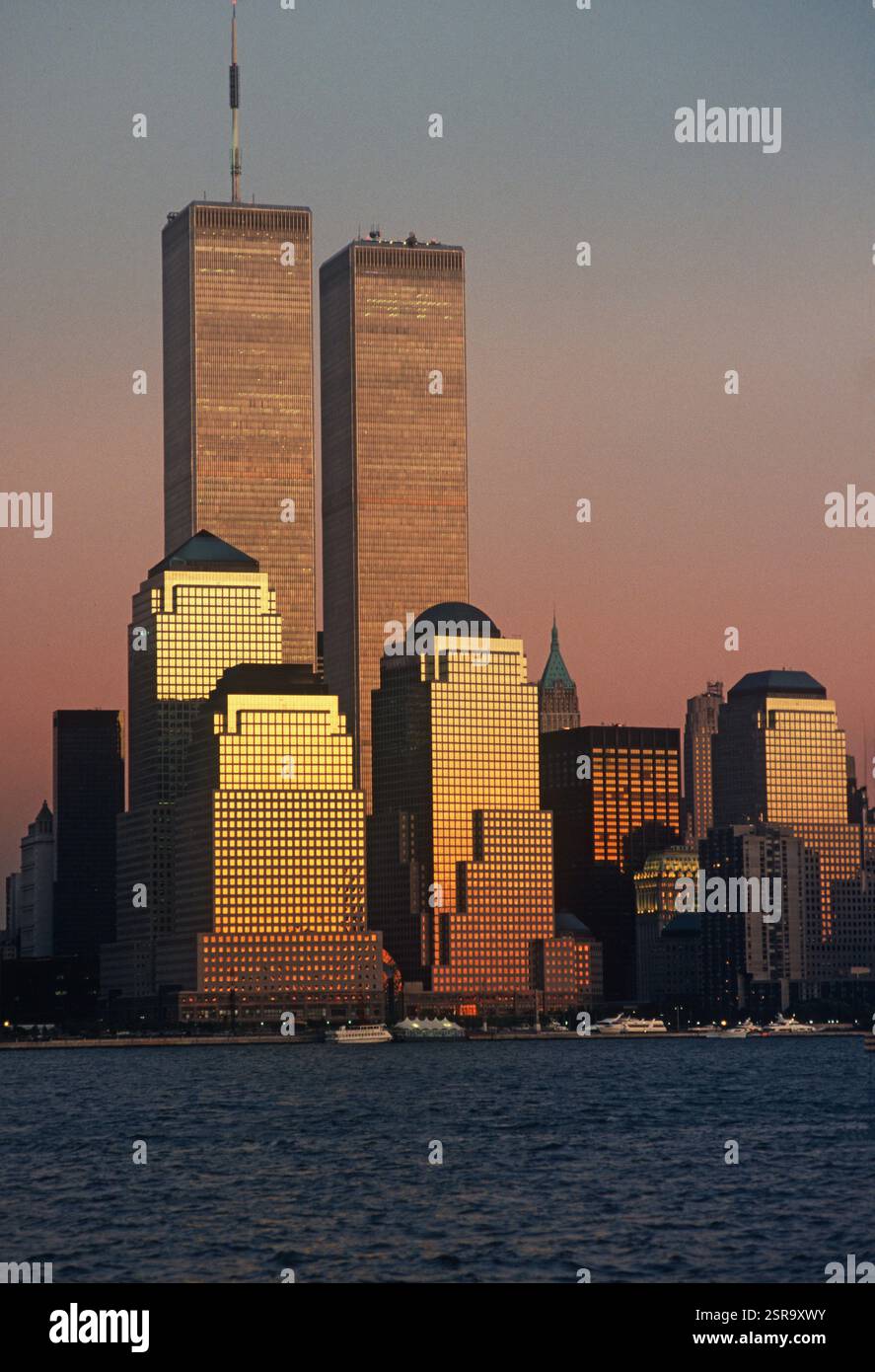 Sunset view looking east from New Jersey across the Hudson River at the ...