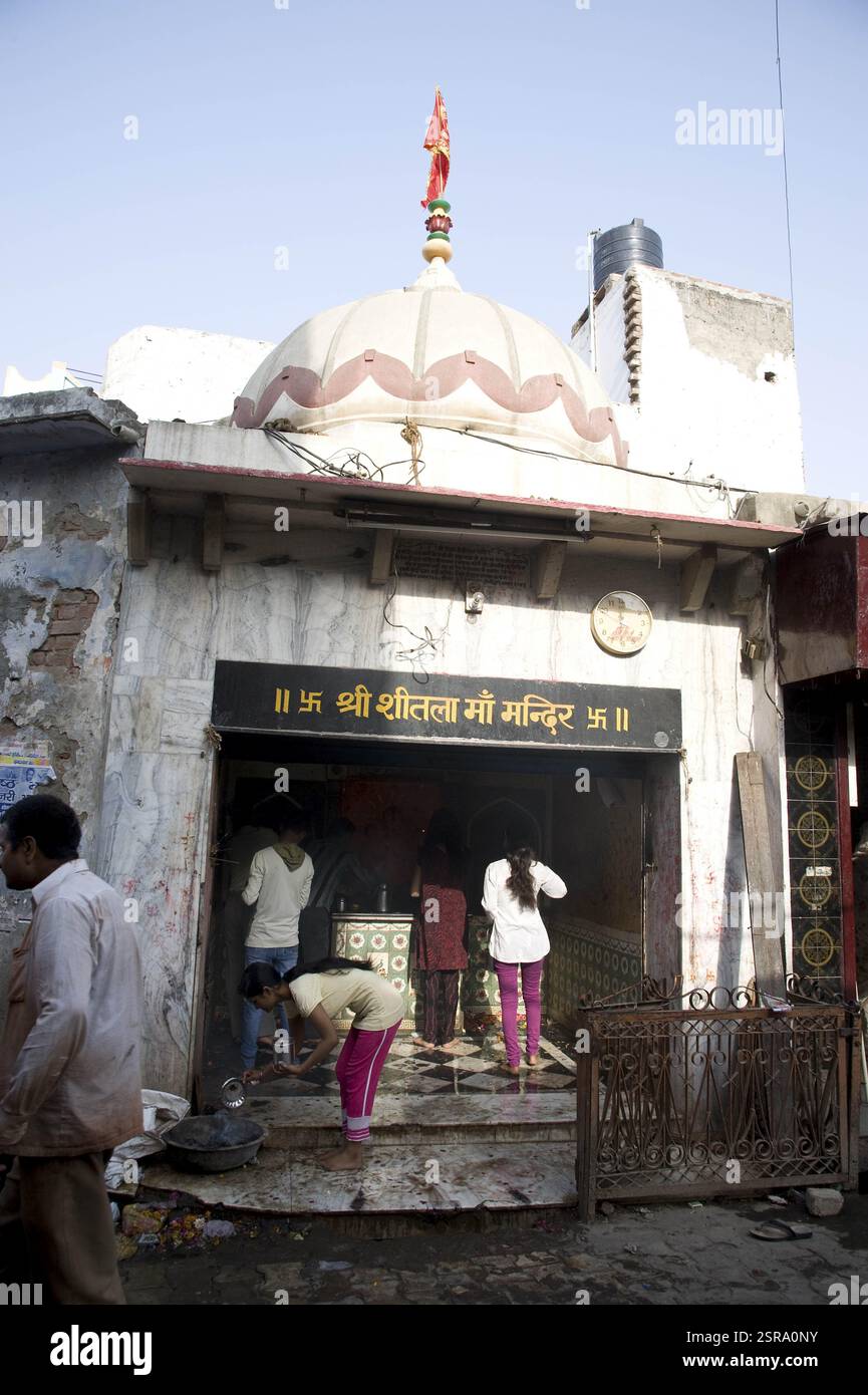 Shitala mata temple, vrindavan, uttar pradesh, india, asia Stock Photo ...