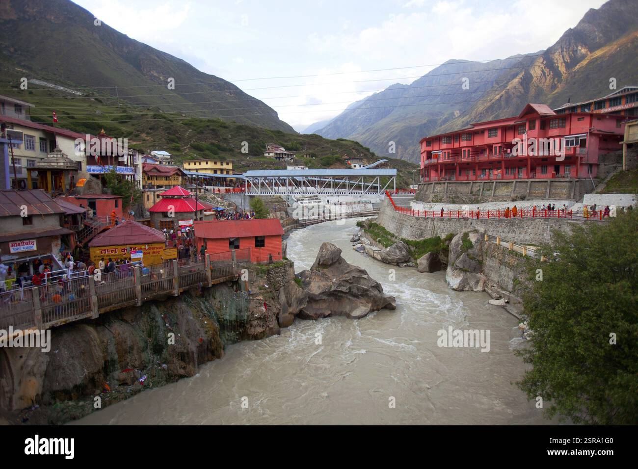 Badrinath hi-res stock photography and images - Alamy