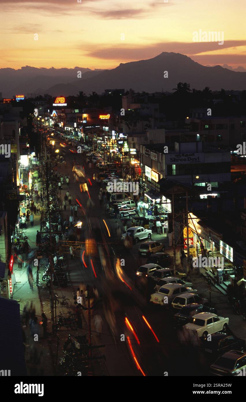 Night sights on cross cut road, Gandhipuram, Coimbatore, Tamil Nadu ...