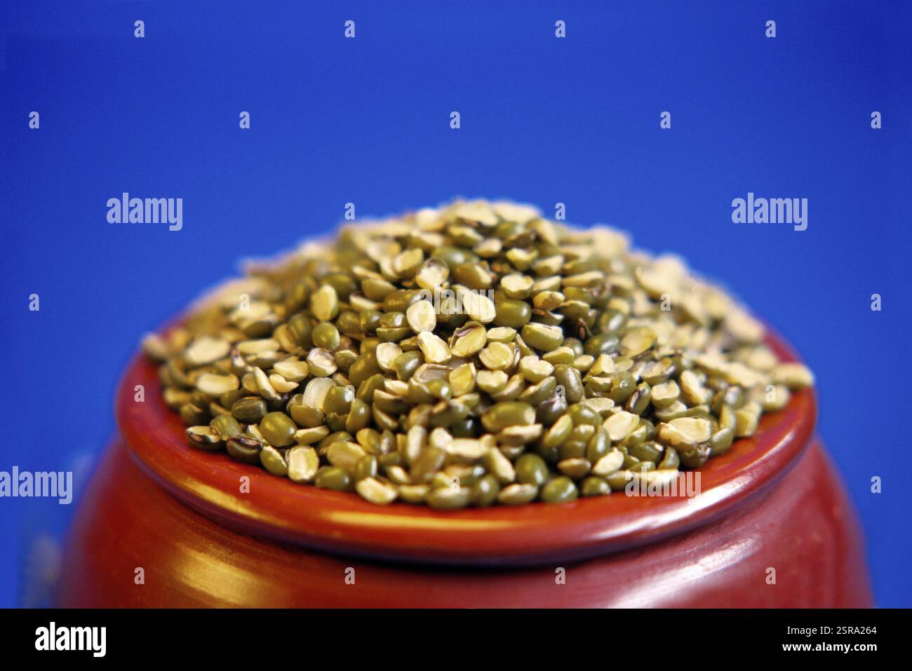 Split mung beans Phaseolus aureus, India, Asia Stock Photo - Alamy