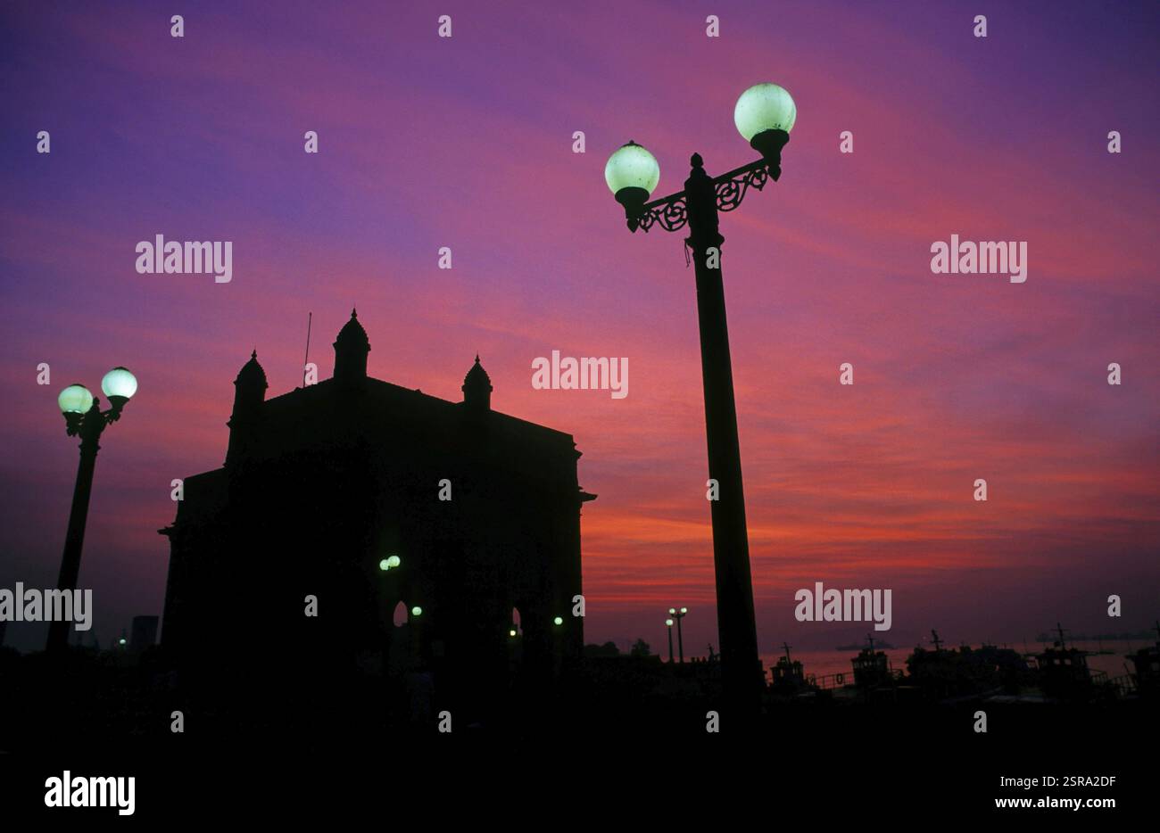 Gateway of india apollo bunder bombay mumbai Maharashtra india Stock ...