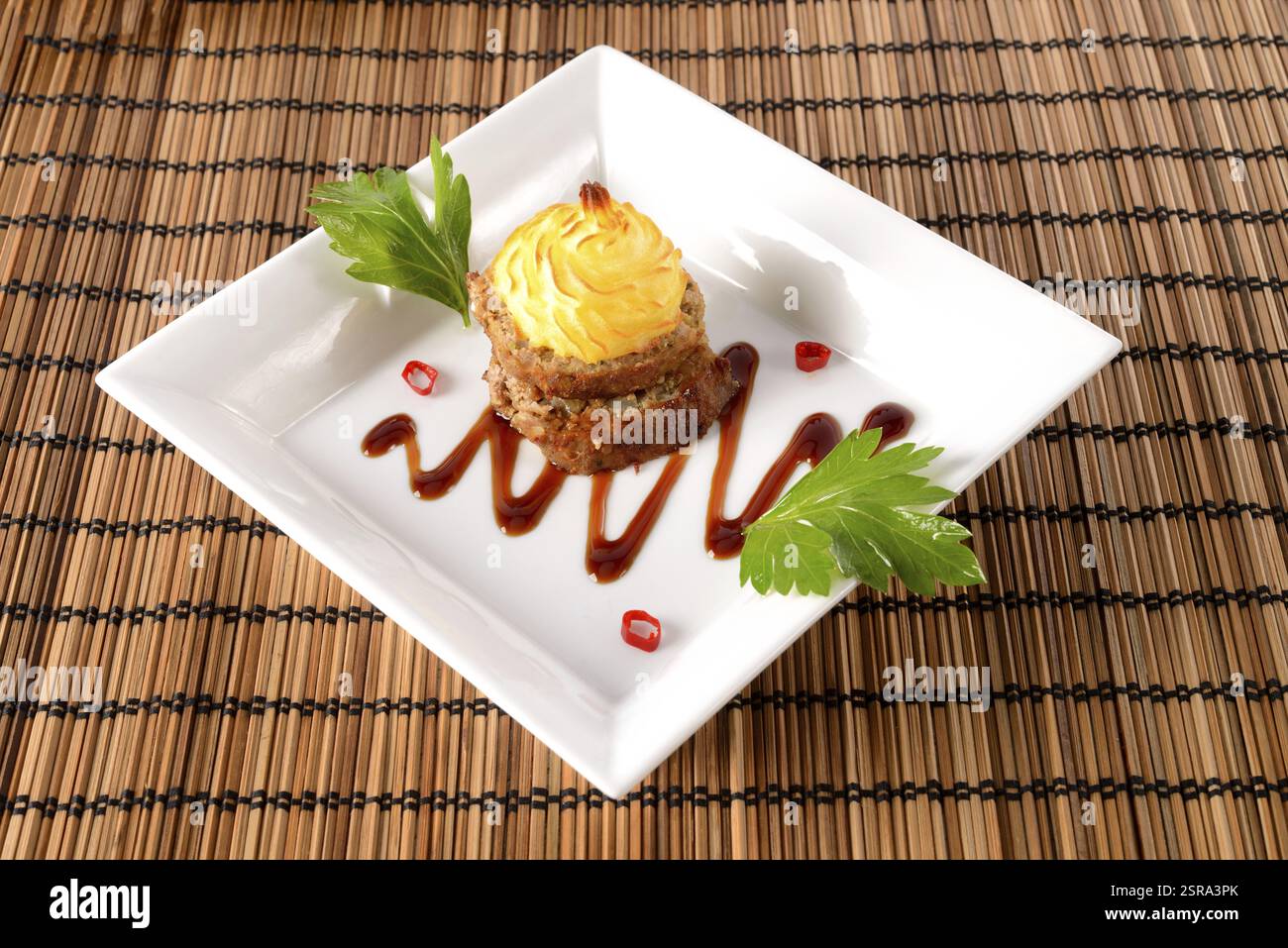 Puree potato with mince brown Stock Photo - Alamy