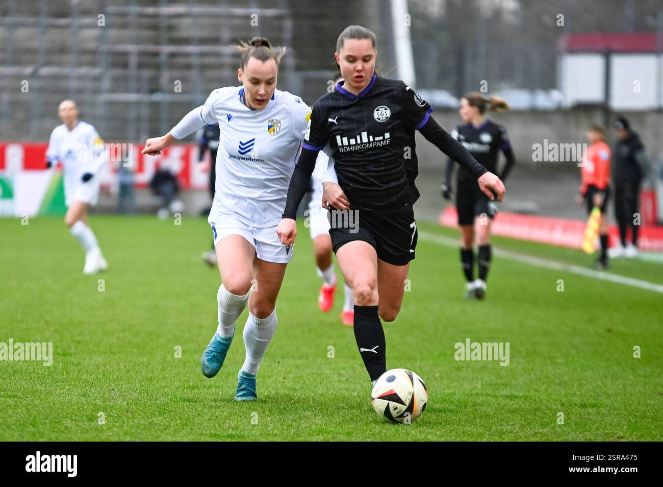 Essen, Deutschland. 15th Feb, 2025. Lilli Purtscheller (SGS Essen ...