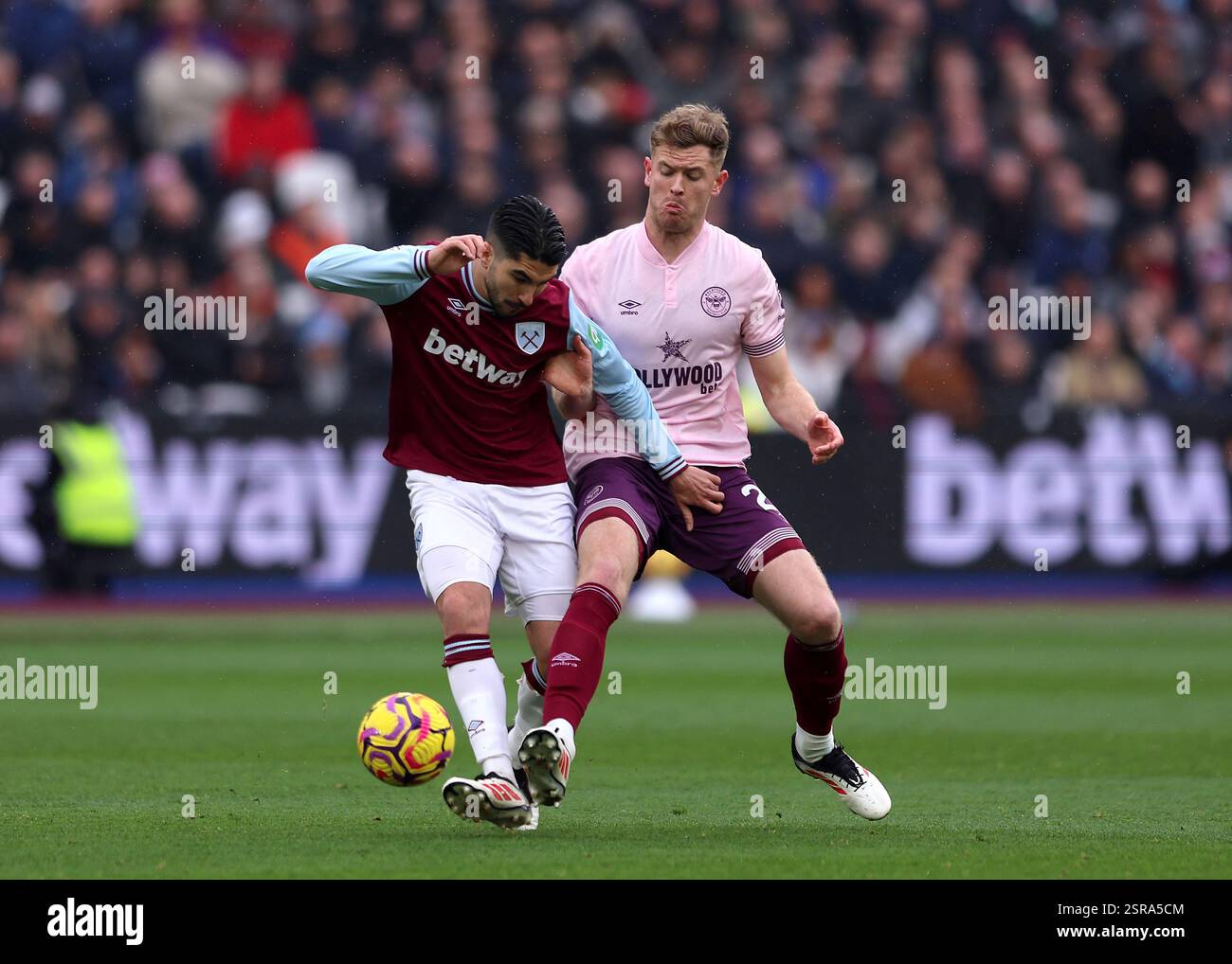 London Stadium, London, UK. 15th Feb, 2025. Premier League Football ...