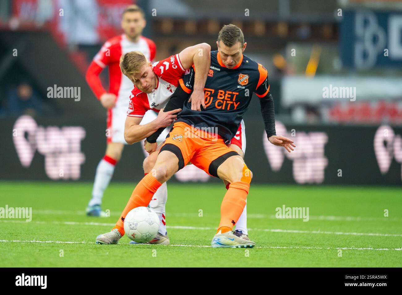 Emmen, Netherlands. 15th Feb, 2025. EMMEN, Stadium Oude Meerdijk, 15-02-2025, season 2024/2025 ...