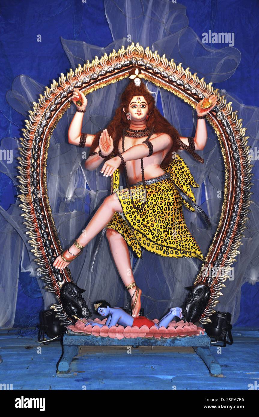 Nataraja statue, kolkata, west bengal, india, asia Stock Photo - Alamy